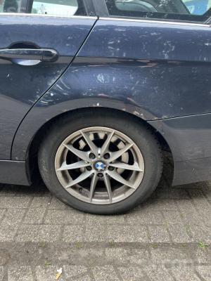 Zils BMW 318 2009 Rīga, ar dzinēja tilpumu 2.00 L un nobraukumu 408 tūkst. km par 2500 €, foto 6 vietnē AUTOMOTO.COM.LV