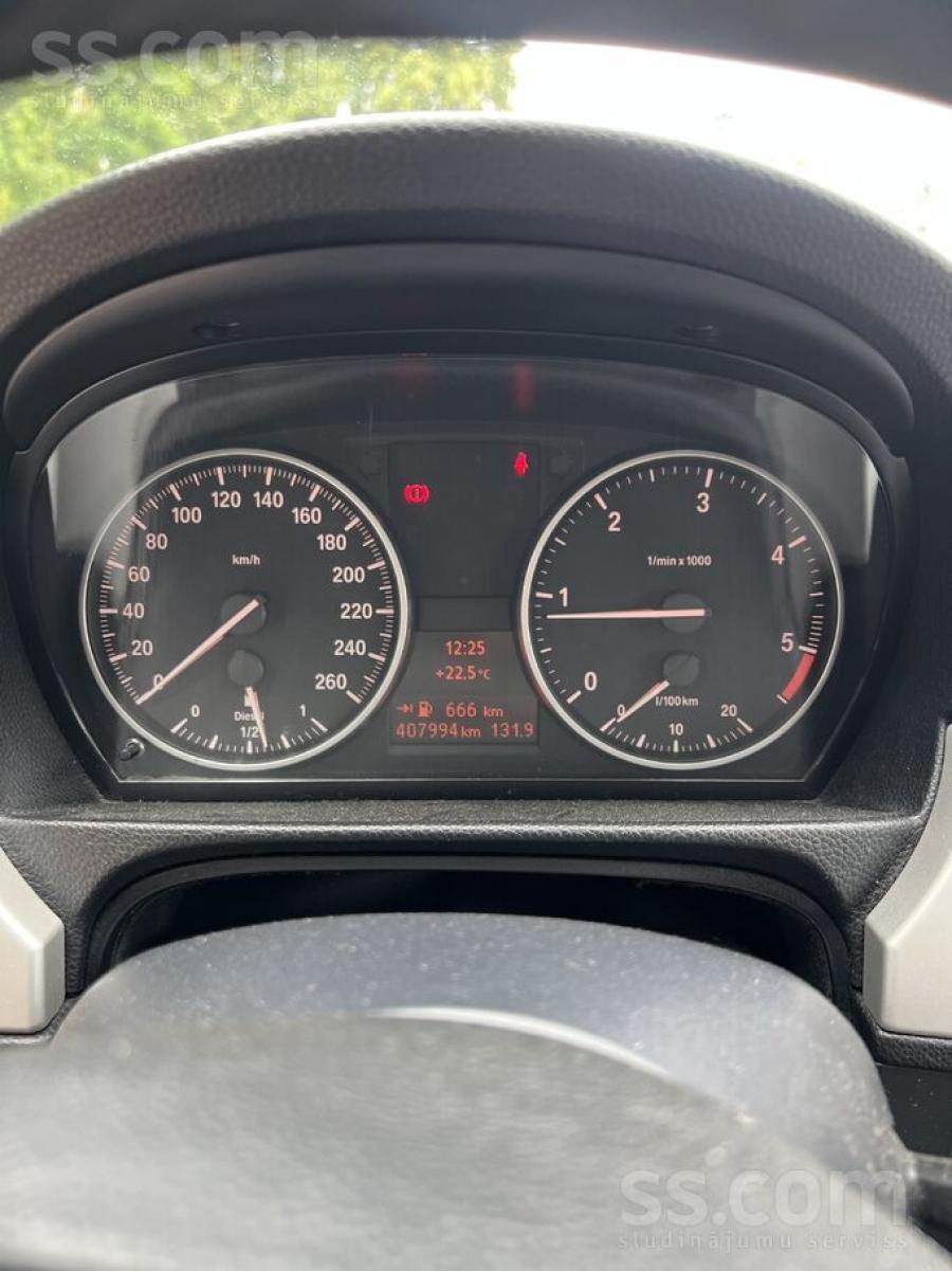 Zils BMW 318 2009 Rīga, ar dzinēja tilpumu 2.00 L un nobraukumu 408 tūkst. km par 2500 €, foto 10 vietnē AUTOMOTO.COM.LV