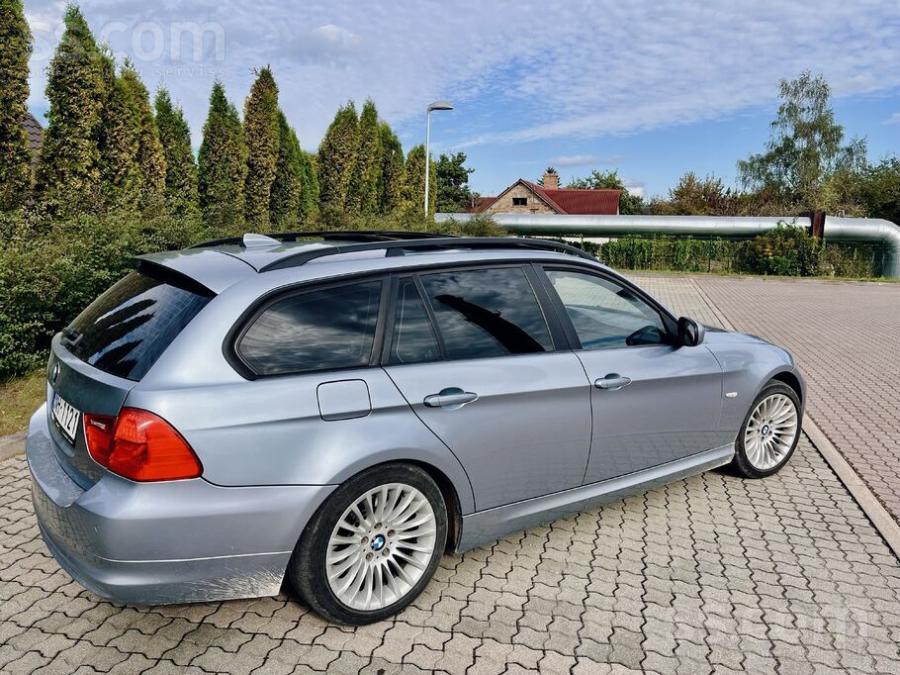 Zils BMW 318 2009 Jelgava, ar dzinēja tilpumu 2.00 L un nobraukumu 400 tūkst. km par 5100 €, foto 9 vietnē AUTOMOTO.COM.LV