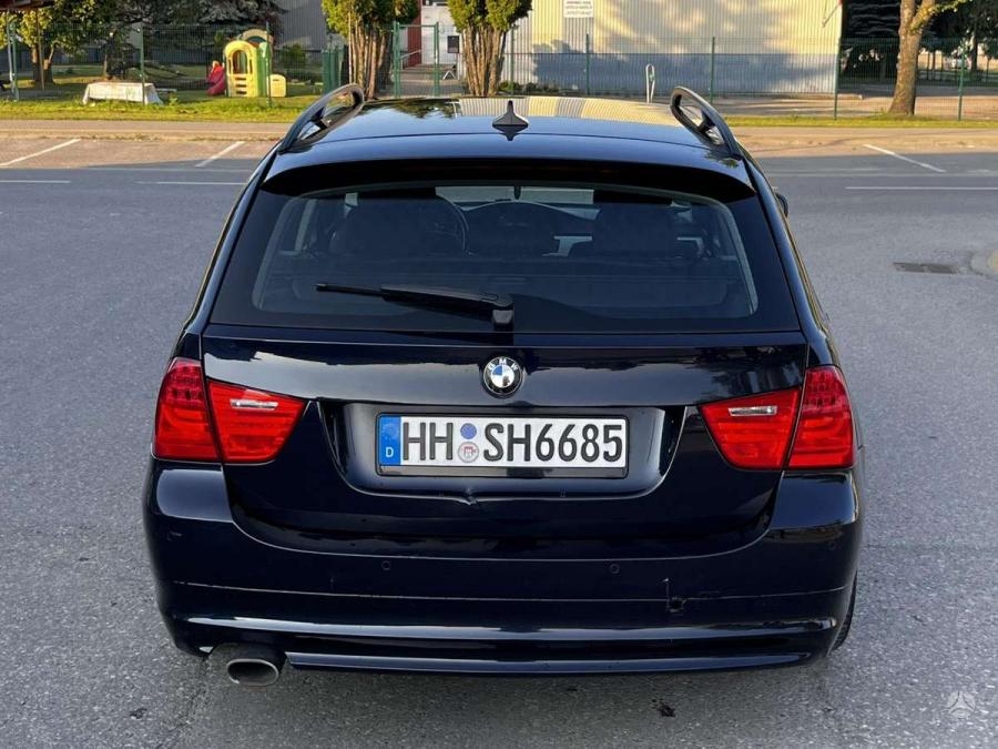 Blue BMW 318 2009 in Ukmerge, with an engine capacity of 2.00 L and mileage of 316 thousand km for 3200 €, photo 13 on AUTOMOTO.COM.LV