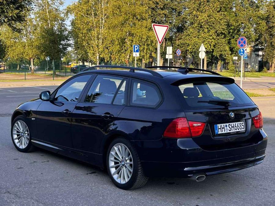 Blue BMW 318 2009 in Ukmerge, with an engine capacity of 2.00 L and mileage of 316 thousand km for 3200 €, photo 17 on AUTOMOTO.COM.LV