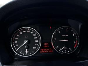 Blue BMW 318 2009 in Ukmerge, with an engine capacity of 2.00 L and mileage of 316 thousand km for 3200 €, photo 25 on AUTOMOTO.COM.LV
