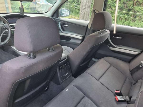 Zils BMW 318 2009 Alīta, ar dzinēja tilpumu 2.00 L un nobraukumu 373 tūkst. km par 2950 €, foto 8 vietnē AUTOMOTO.COM.LV
