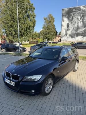 Zils BMW 318 2009 Liepāja, ar dzinēja tilpumu 2.00 L un nobraukumu 208 tūkst. km par 5800 €, foto  vietnē AUTOMOTO.COM.LV