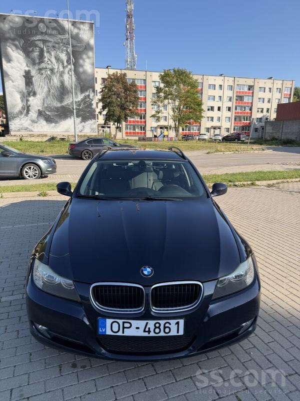 Zils BMW 318 2009 Liepāja, ar dzinēja tilpumu 2.00 L un nobraukumu 208 tūkst. km par 5800 €, foto 4 vietnē AUTOMOTO.COM.LV
