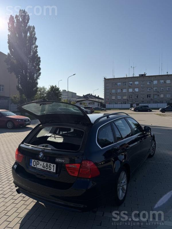 Zils BMW 318 2009 Liepāja, ar dzinēja tilpumu 2.00 L un nobraukumu 208 tūkst. km par 5800 €, foto 6 vietnē AUTOMOTO.COM.LV