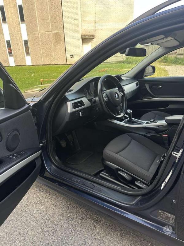 Zils BMW 318 2009 Kauņa, ar dzinēja tilpumu 2.00 L un nobraukumu 372 tūkst. km par 2799 €, foto 10 vietnē AUTOMOTO.COM.LV