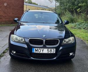 Zils BMW 318 2009 Viļņa, ar dzinēja tilpumu 2.00 L un nobraukumu 398 tūkst. km par 2700 €, foto 3 vietnē AUTOMOTO.COM.LV