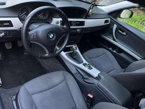 Zils BMW 318 2009 Viļņa, ar dzinēja tilpumu 2.00 L un nobraukumu 398 tūkst. km par 2700 €, foto 11 vietnē AUTOMOTO.COM.LV