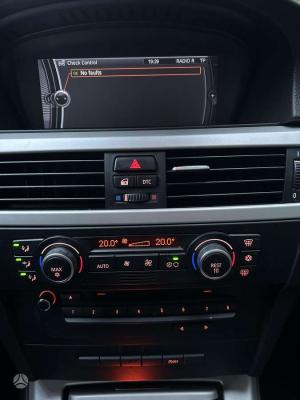 Zils BMW 318 2009 Viļņa, ar dzinēja tilpumu 2.00 L un nobraukumu 398 tūkst. km par 2700 €, foto 12 vietnē AUTOMOTO.COM.LV