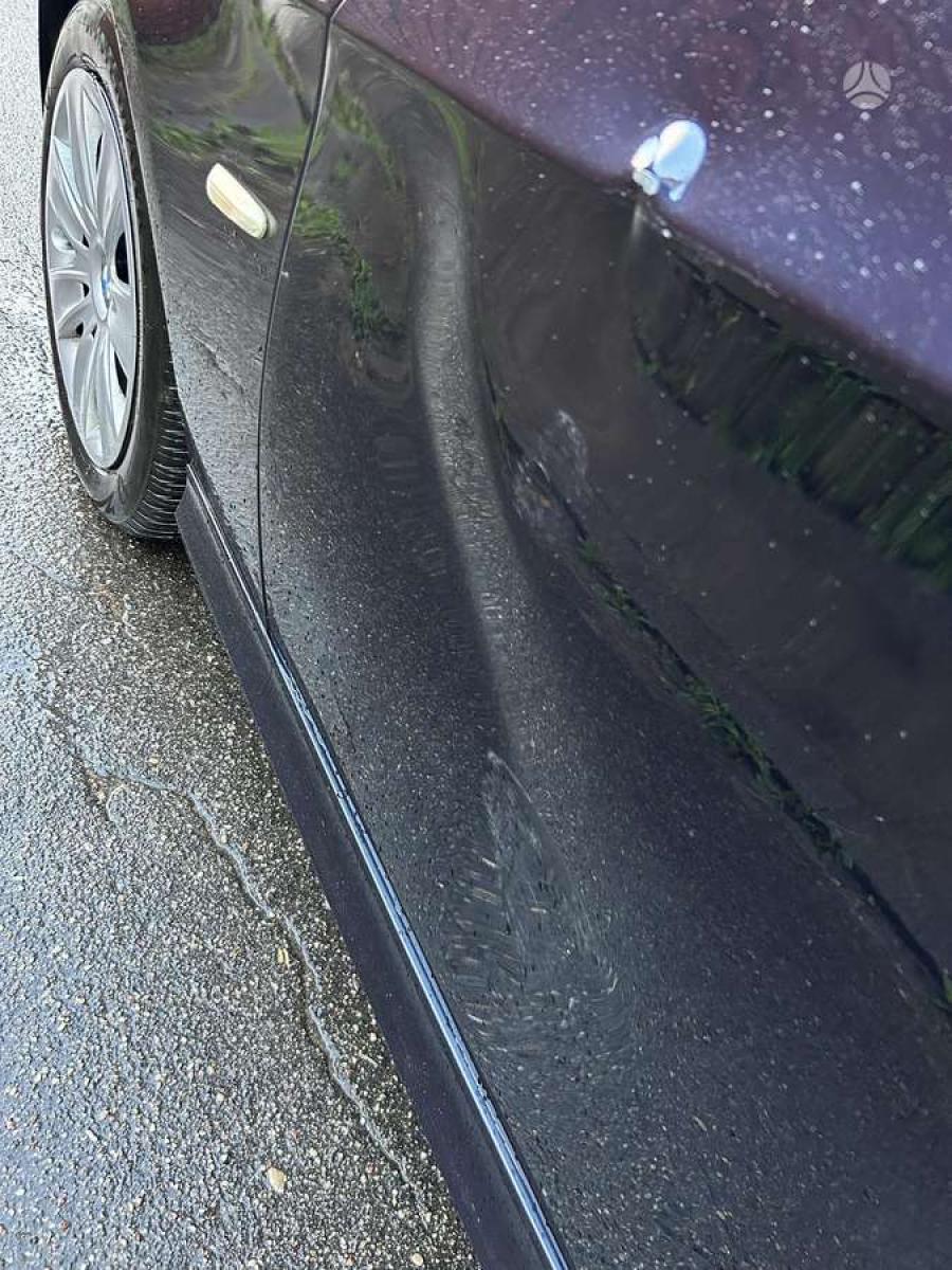 Zils BMW 318 2009 Viļņa, ar dzinēja tilpumu 2.00 L un nobraukumu 398 tūkst. km par 2700 €, foto 13 vietnē AUTOMOTO.COM.LV