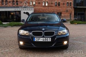 Zils BMW 318 2009 Liepāja, ar dzinēja tilpumu 2.00 L un nobraukumu 208 tūkst. km par 5395 €, foto  vietnē AUTOMOTO.COM.LV