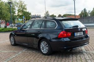 Zils BMW 318 2009 Liepāja, ar dzinēja tilpumu 2.00 L un nobraukumu 208 tūkst. km par 5395 €, foto 4 vietnē AUTOMOTO.COM.LV