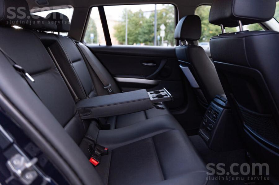 Zils BMW 318 2009 Liepāja, ar dzinēja tilpumu 2.00 L un nobraukumu 208 tūkst. km par 5395 €, foto 9 vietnē AUTOMOTO.COM.LV