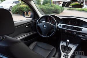 Zils BMW 318 2009 Liepāja, ar dzinēja tilpumu 2.00 L un nobraukumu 208 tūkst. km par 5395 €, foto 14 vietnē AUTOMOTO.COM.LV