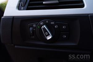 Zils BMW 318 2009 Liepāja, ar dzinēja tilpumu 2.00 L un nobraukumu 208 tūkst. km par 5395 €, foto 22 vietnē AUTOMOTO.COM.LV