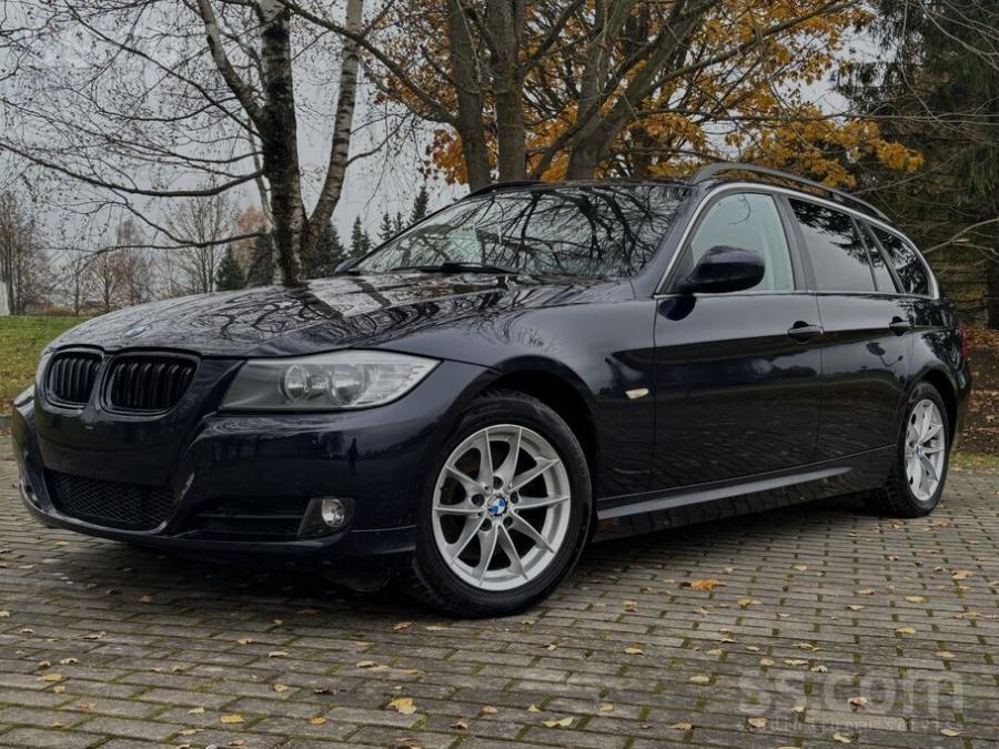 Zils BMW 318 2010 Tukums, ar dzinēja tilpumu 2.00 L un nobraukumu 350 tūkst. km par 4750 €, foto 2 vietnē AUTOMOTO.COM.LV