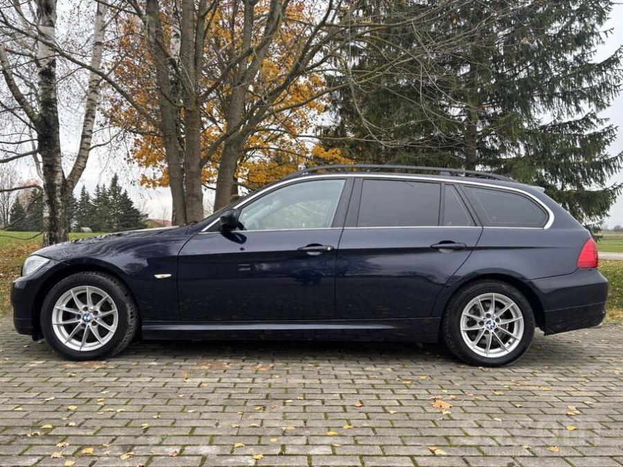 Zils BMW 318 2010 Tukums, ar dzinēja tilpumu 2.00 L un nobraukumu 350 tūkst. km par 4750 €, foto 4 vietnē AUTOMOTO.COM.LV