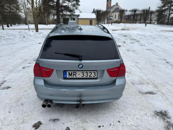 Zils BMW 318 2010 Rīga, ar dzinēja tilpumu 2.00 L un nobraukumu 375 tūkst. km par 3750 €, foto 2 vietnē AUTOMOTO.COM.LV