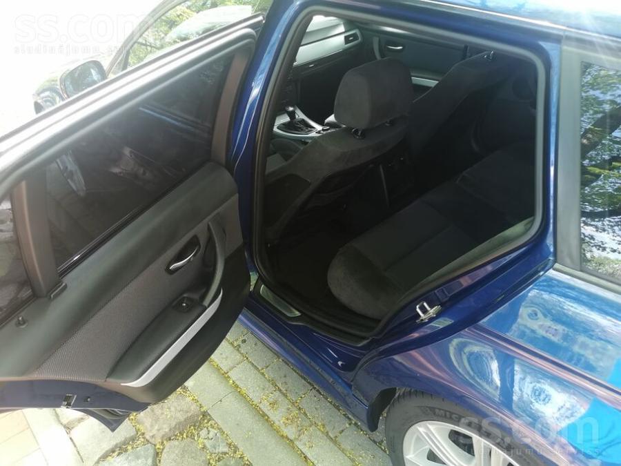 Zils BMW 318 2010 Bauska, ar dzinēja tilpumu 2.00 L un nobraukumu 352 tūkst. km par 6499 €, foto 3 vietnē AUTOMOTO.COM.LV