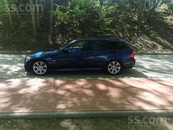 Blue BMW 318 2010 in Bauska, with an engine capacity of 2.00 L and mileage of 352 thousand km for 6499 €, photo 9 on AUTOMOTO.COM.LV