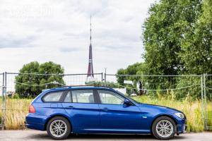 Zils BMW 318 2010 Rīga, ar dzinēja tilpumu 2.00 L un nobraukumu 286 tūkst. km par 5790 €, foto 6 vietnē AUTOMOTO.COM.LV