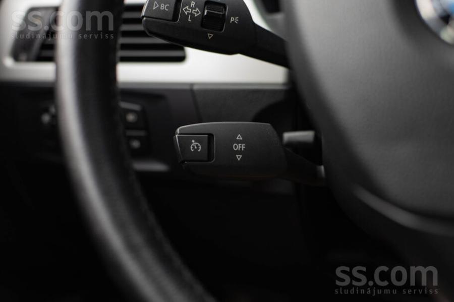 Zils BMW 318 2010 Rīga, ar dzinēja tilpumu 2.00 L un nobraukumu 286 tūkst. km par 5790 €, foto 17 vietnē AUTOMOTO.COM.LV