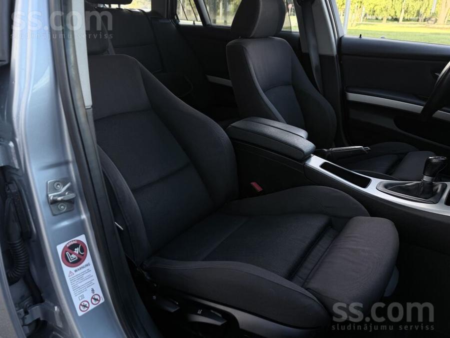 Zils BMW 318 2010 Rīga, ar dzinēja tilpumu 2.00 L un nobraukumu 377 tūkst. km par 4000 €, foto 9 vietnē AUTOMOTO.COM.LV