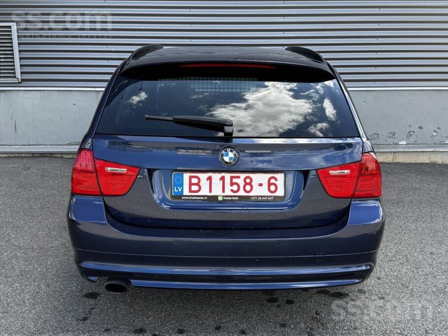 Blue BMW 318 2010 in Riga, with an engine capacity of 2.00 L and mileage of 239 thousand km for 3300 €, photo 5 on AUTOMOTO.COM.LV
