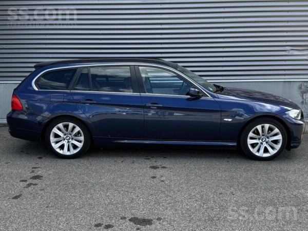Blue BMW 318 2010 in Riga, with an engine capacity of 2.00 L and mileage of 239 thousand km for 3300 €, photo 6 on AUTOMOTO.COM.LV