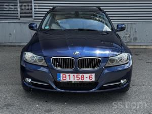 Blue BMW 318 2010 in Riga, with an engine capacity of 2.00 L and mileage of 239 thousand km for 3300 €, photo 9 on AUTOMOTO.COM.LV
