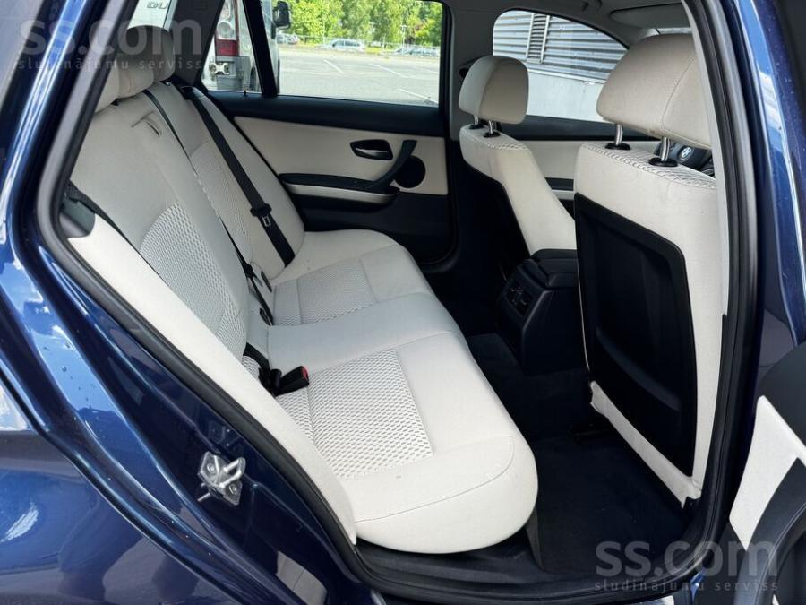 Blue BMW 318 2010 in Riga, with an engine capacity of 2.00 L and mileage of 239 thousand km for 3300 €, photo 12 on AUTOMOTO.COM.LV