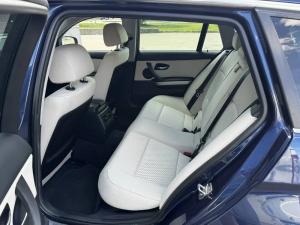Blue BMW 318 2010 in Riga, with an engine capacity of 2.00 L and mileage of 239 thousand km for 3300 €, photo 11 on AUTOMOTO.COM.LV