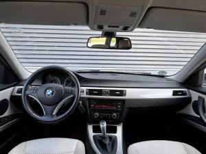 Blue BMW 318 2010 in Riga, with an engine capacity of 2.00 L and mileage of 239 thousand km for 3300 €, photo 14 on AUTOMOTO.COM.LV