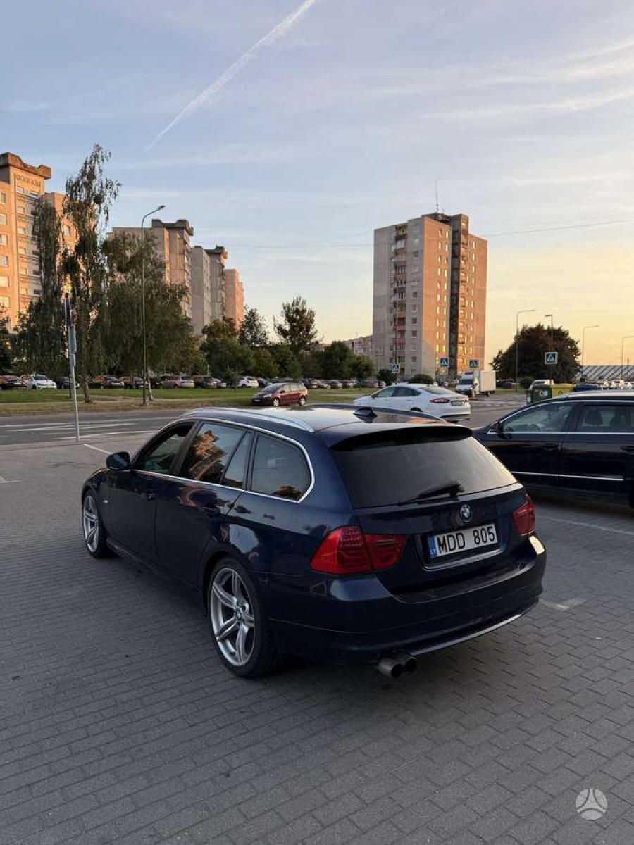 Синий БМВ 318 2010 в Алитус, объемом двигателя 2.00 л и пробегом 475 тыс. км за 2050 €, фото 4 на AUTOMOTO.COM.LV