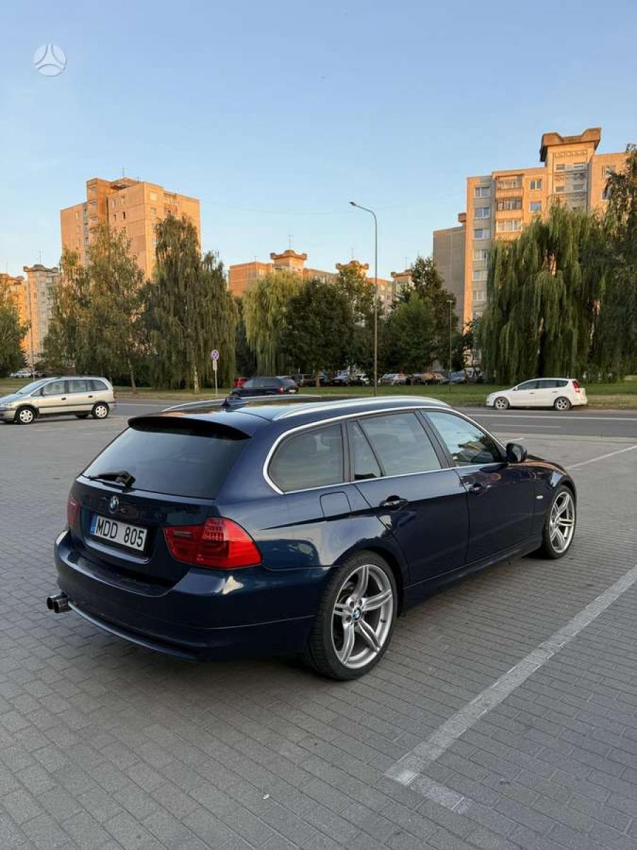 Синий БМВ 318 2010 в Алитус, объемом двигателя 2.00 л и пробегом 475 тыс. км за 2050 €, фото 5 на AUTOMOTO.COM.LV