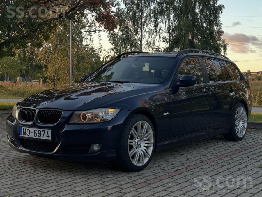 Blue BMW 318 2010 in Tukums, with an engine capacity of 2.00 L and mileage of 348 thousand km for 4500 €, photo 1 on AUTOMOTO.COM.LV