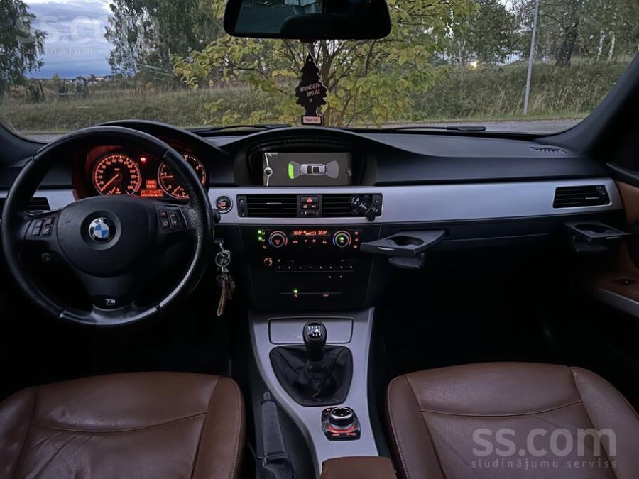 Blue BMW 318 2010 in Tukums, with an engine capacity of 2.00 L and mileage of 348 thousand km for 4500 €, photo 7 on AUTOMOTO.COM.LV