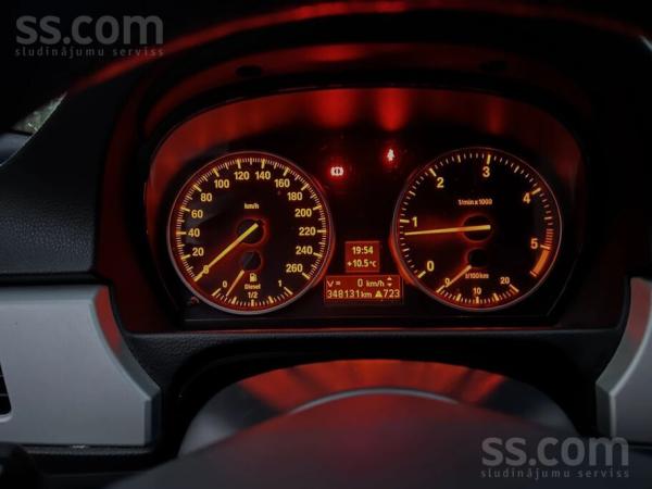 Синий БМВ 318 2010 в Тукумс, объемом двигателя 2.00 л и пробегом 348 тыс. км за 4500 €, фото 10 на AUTOMOTO.COM.LV