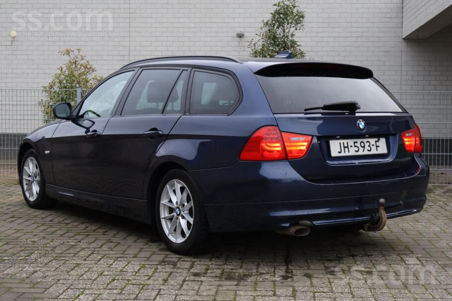 Zils BMW 318 2011 Valmiera, ar dzinēja tilpumu 2.00 L un nobraukumu 384 tūkst. km par 3795 €, foto 3 vietnē AUTOMOTO.COM.LV