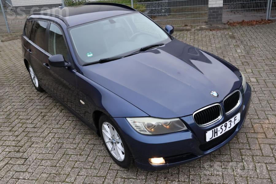 Zils BMW 318 2011 Valmiera, ar dzinēja tilpumu 2.00 L un nobraukumu 384 tūkst. km par 3795 €, foto 34 vietnē AUTOMOTO.COM.LV