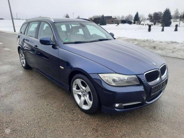 Blue BMW 318 2011 in Alytus, with an engine capacity of 2.00 L and mileage of 205 thousand km for 4150 €, photo 3 on AUTOMOTO.COM.LV