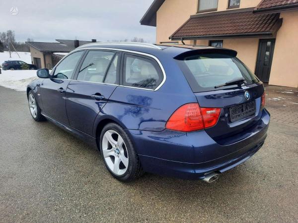 Blue BMW 318 2011 in Alytus, with an engine capacity of 2.00 L and mileage of 205 thousand km for 4150 €, photo 4 on AUTOMOTO.COM.LV