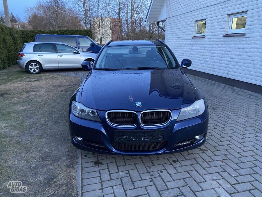 Blue BMW 318 2011 in Vilkaviskis, with an engine capacity of 2.00 L and mileage of 265 thousand km for 4999 €, photo 2 on AUTOMOTO.COM.LV