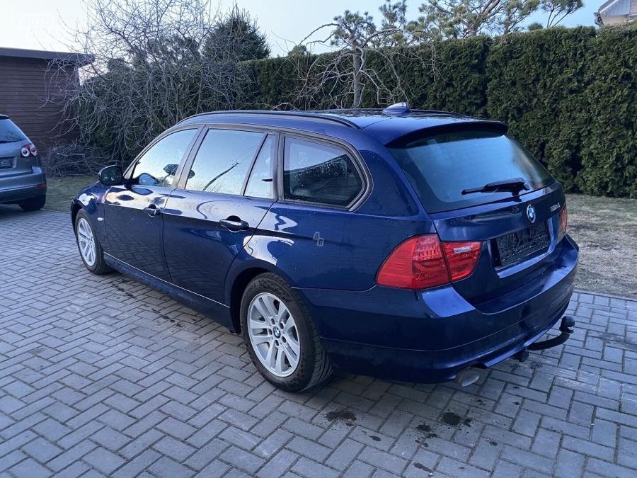 Blue BMW 318 2011 in Vilkaviskis, with an engine capacity of 2.00 L and mileage of 265 thousand km for 4999 €, photo 9 on AUTOMOTO.COM.LV