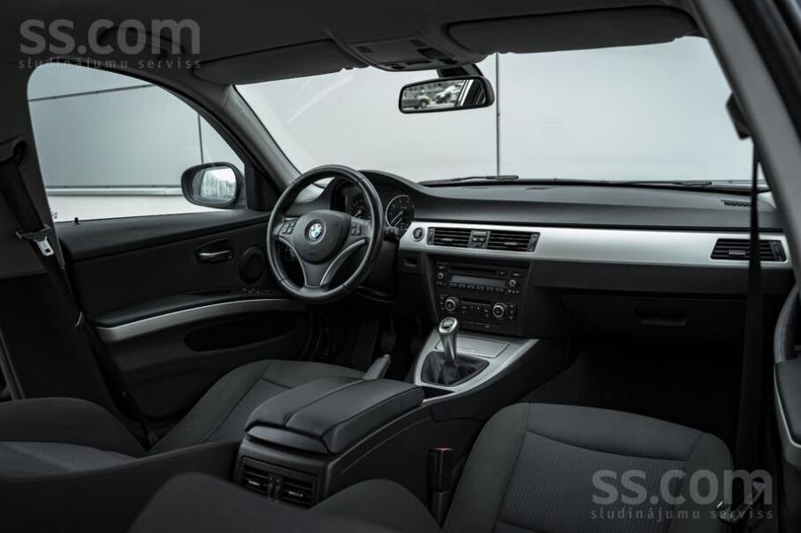 Zils BMW 318 2011 Rīga, ar dzinēja tilpumu 2.00 L un nobraukumu 0 tūkst. km par 4950 €, foto 14 vietnē AUTOMOTO.COM.LV