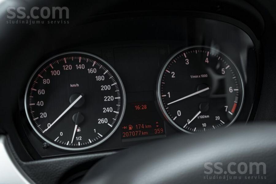 Zils BMW 318 2011 Rīga, ar dzinēja tilpumu 2.00 L un nobraukumu 0 tūkst. km par 4950 €, foto 15 vietnē AUTOMOTO.COM.LV