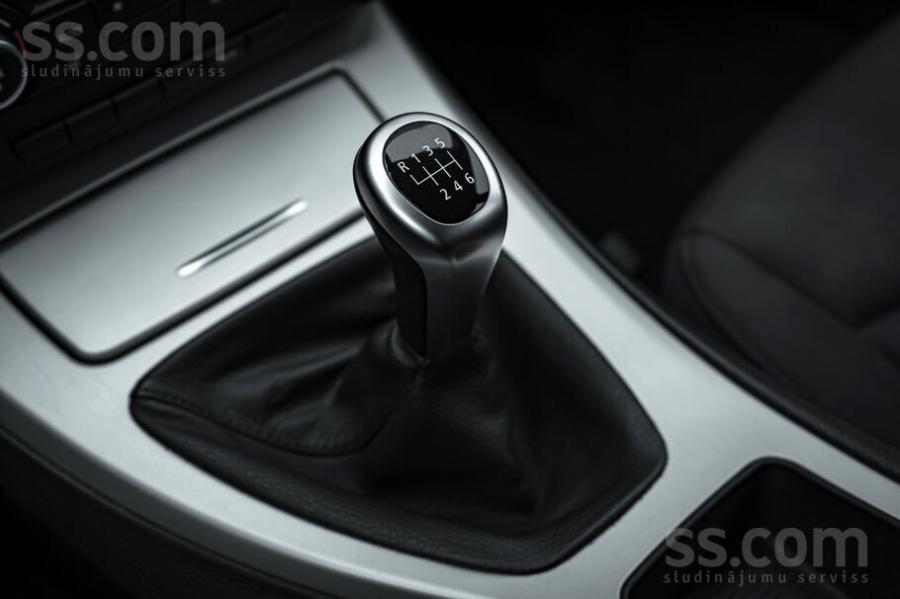 Zils BMW 318 2011 Rīga, ar dzinēja tilpumu 2.00 L un nobraukumu 0 tūkst. km par 4950 €, foto 21 vietnē AUTOMOTO.COM.LV