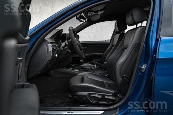 Blue BMW 318 2011 in Riga, with an engine capacity of 2.00 L and mileage of 0 thousand km for 6950 €, photo 7 on AUTOMOTO.COM.LV