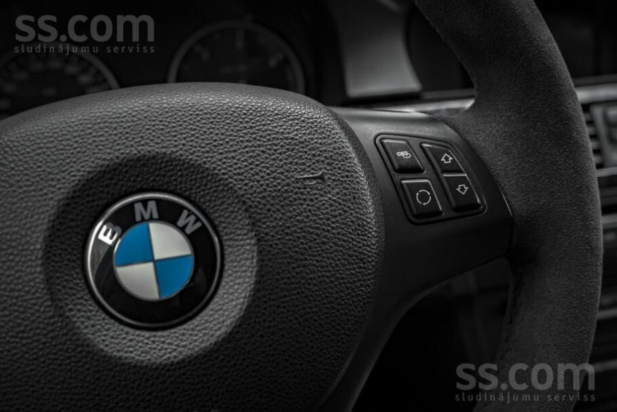 Blue BMW 318 2011 in Riga, with an engine capacity of 2.00 L and mileage of 0 thousand km for 6950 €, photo 18 on AUTOMOTO.COM.LV